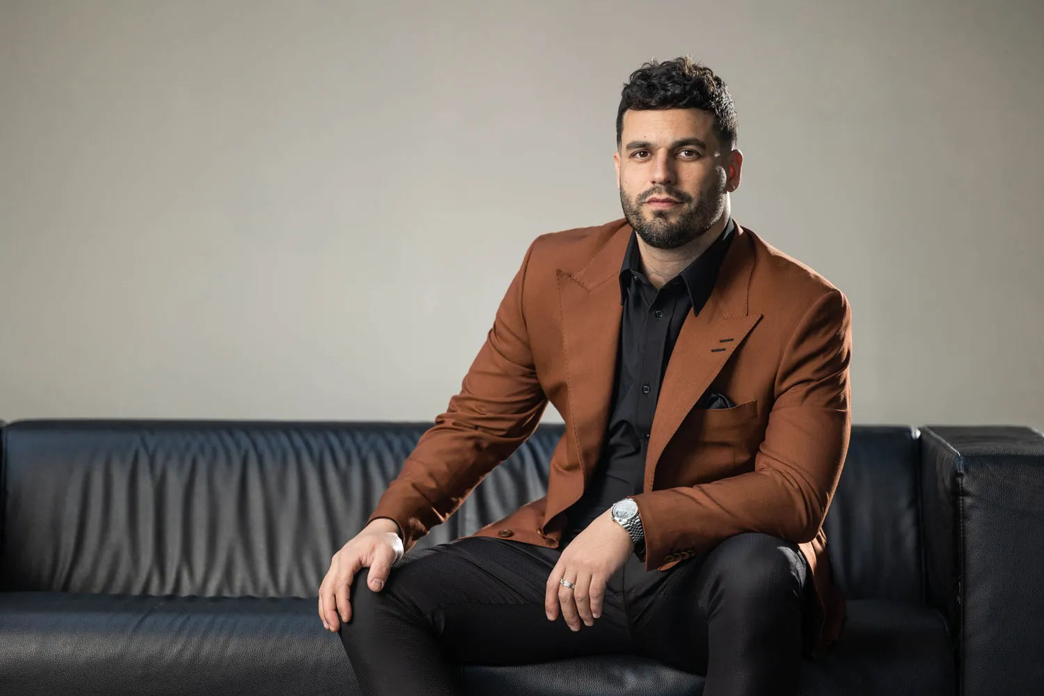 Top 5 Reasons To Buy Custom Suits – David Alan Clothing